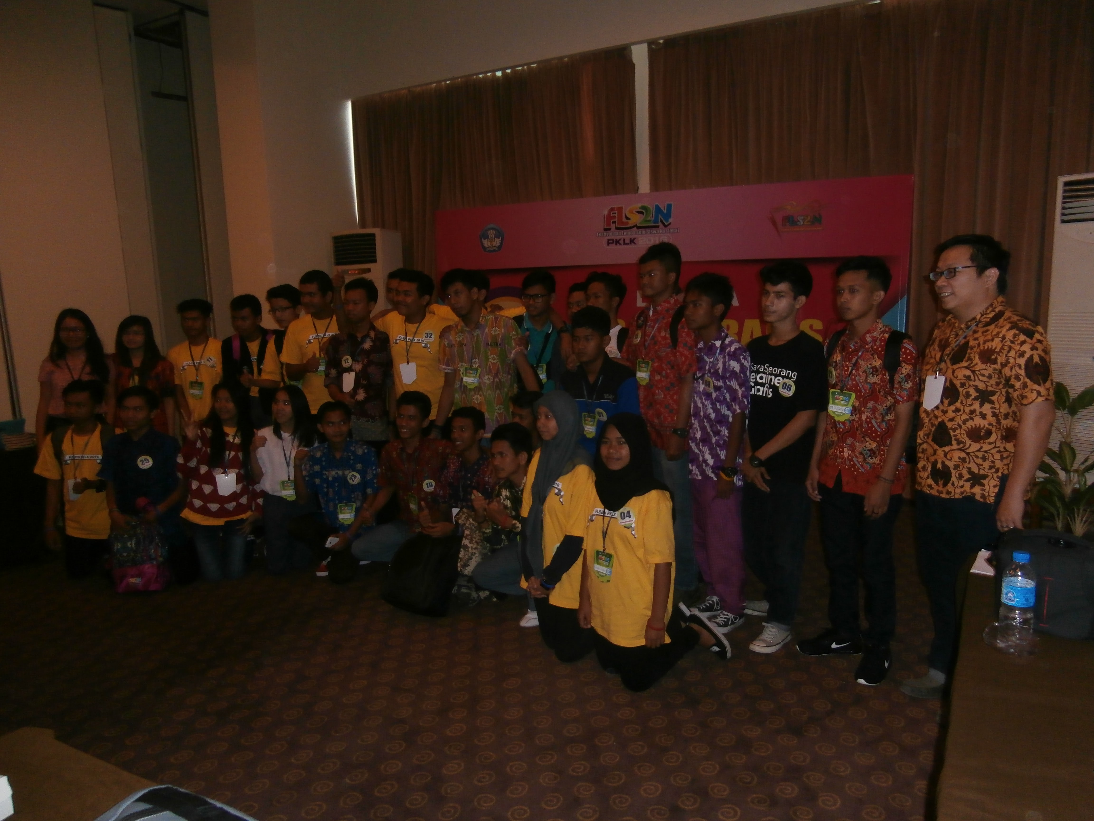 Juara FLS2N DKI oleh Fatimah Rahmah - Santi Rama