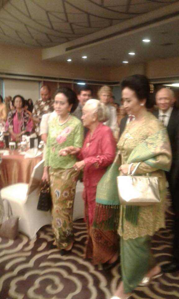 Celebrating 90th Ibu Sumarmi Maryono - Santi Rama
